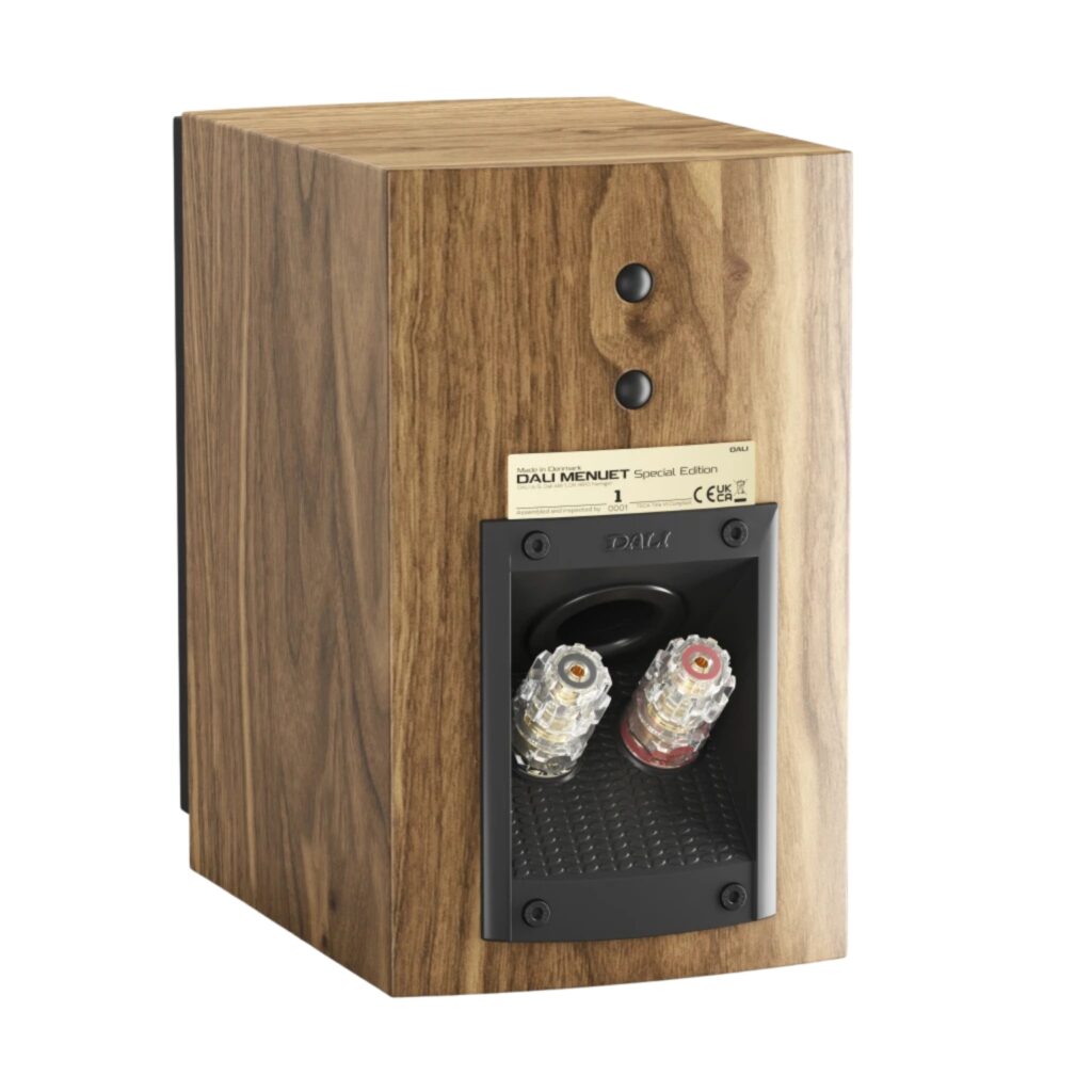 DALI Bookshelf Speaker Menuet SE, Natural Walnut, 2Pcs - Audiomarket